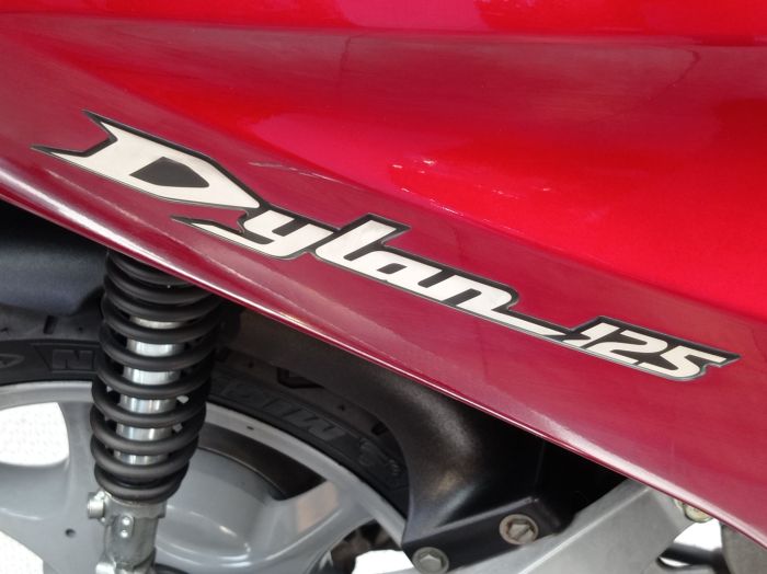 HONDA DYLAN 125 SES – Maquina Motors motos ocasión