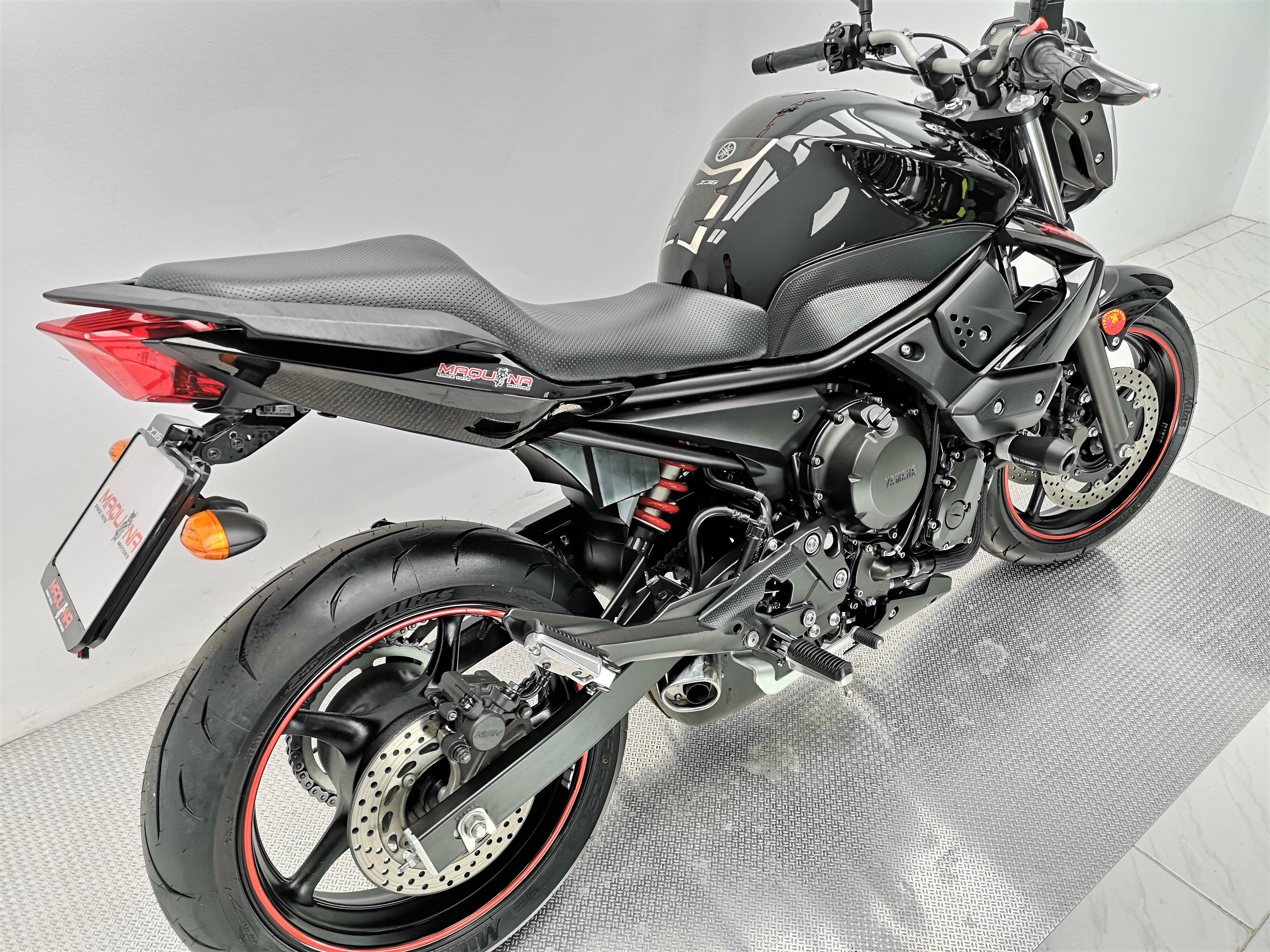 YAMAHA XJ 600N – Maquina Motors motos ocasión