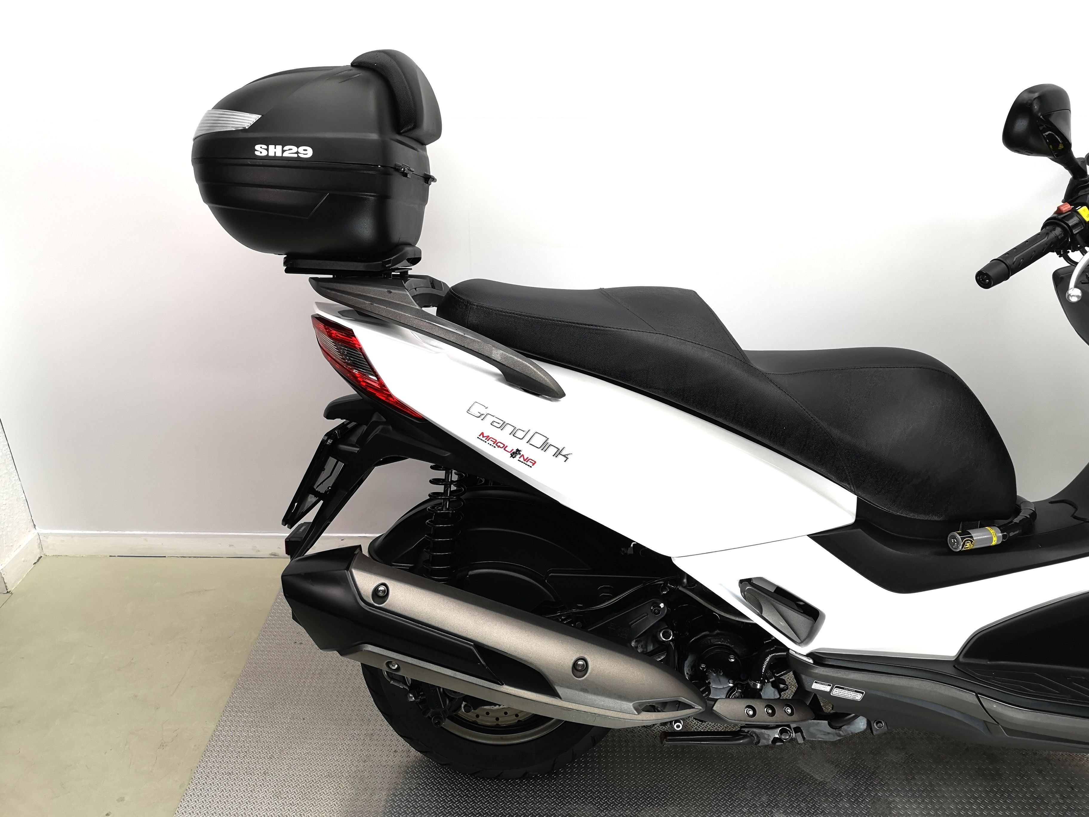 KYMCO GRAND DINK 300 – Maquina Motors motos ocasión