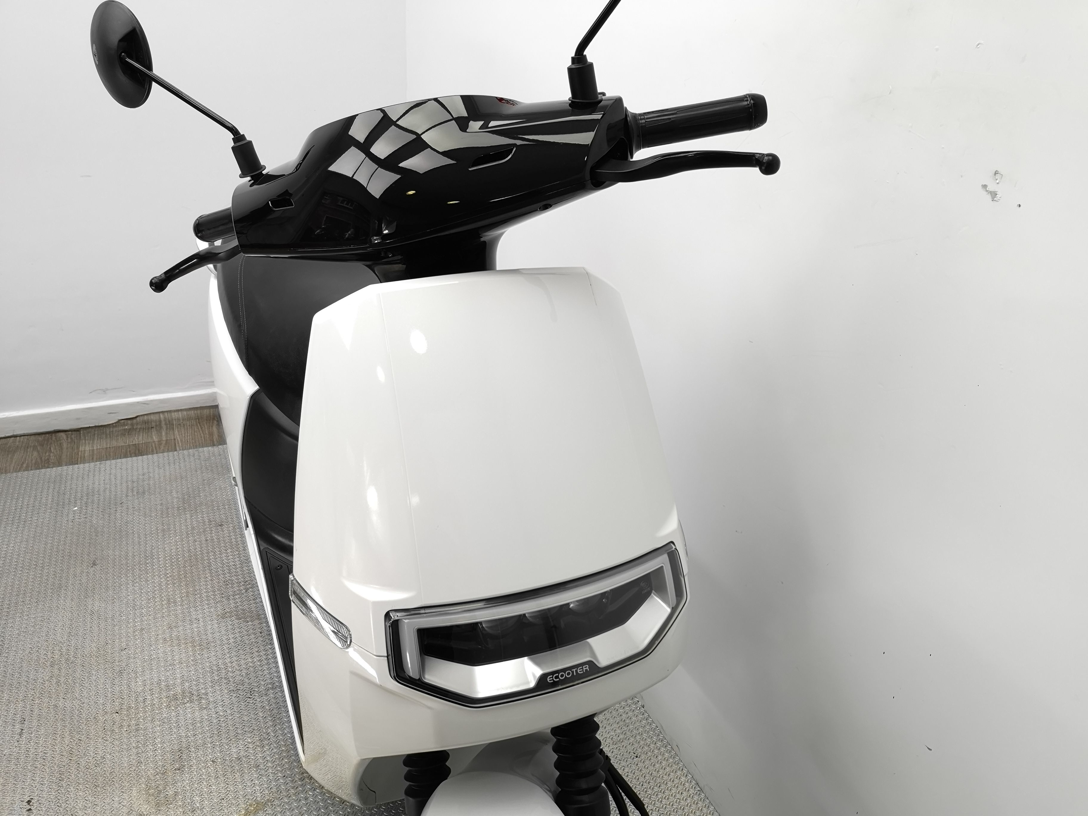 ECOOTER E2 125 – Maquina Motors motos ocasión